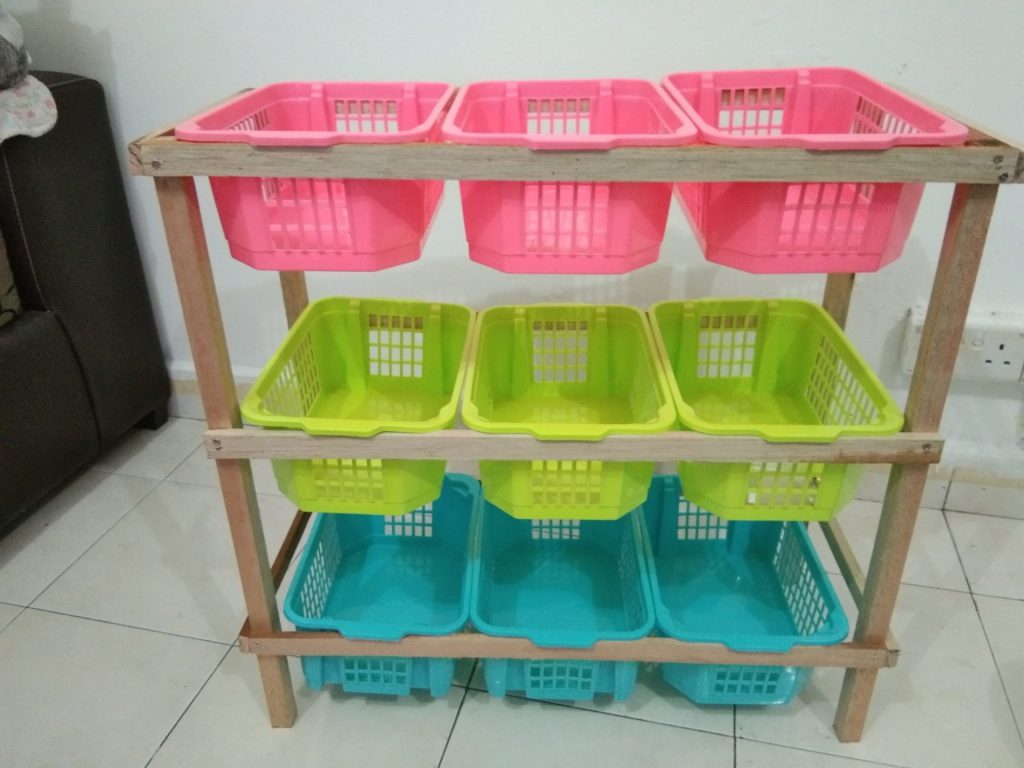DIY Rak Mainan Anak, Modal Cuma RM29 Tapi Hasil Sama Macam Rak Mahal