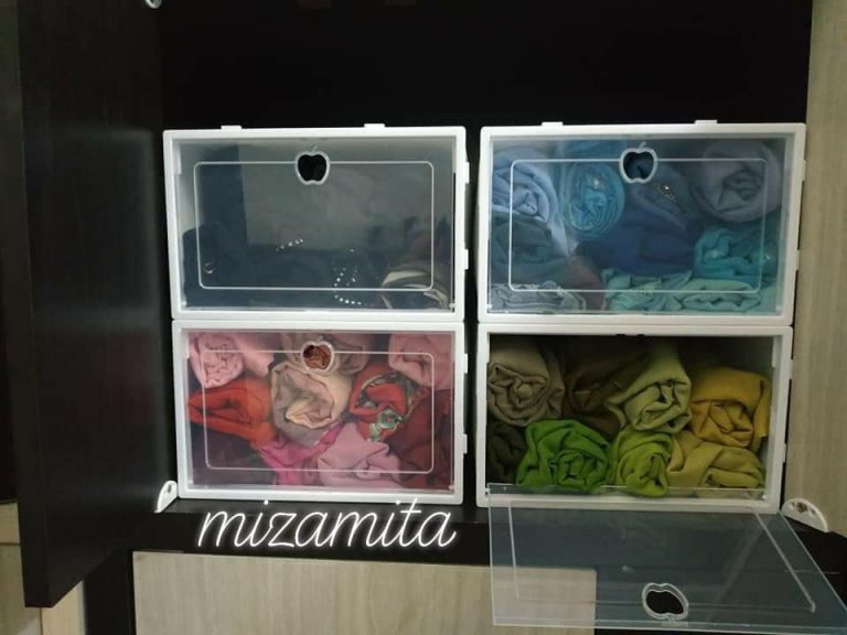 Idea DIY Tempat Simpan Tudung. Boleh Sangkut Atau Isi Dalam Box, Siap ...