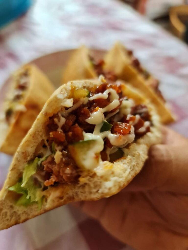 Buat Sendiri Kebab Roti Pita, Isi Selambak. Masak Inti Guna Daging ...