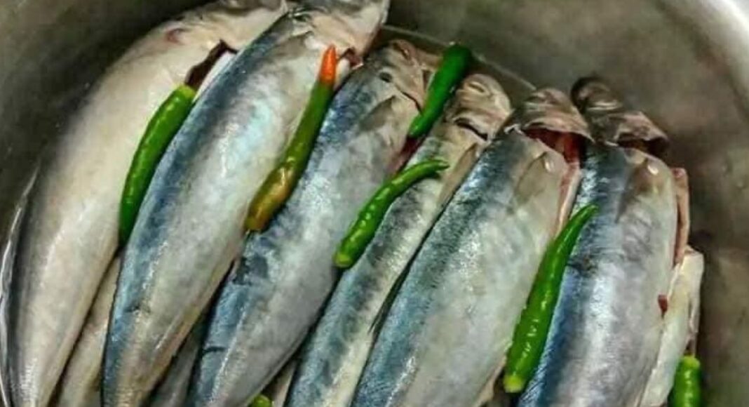 Cara Buat Ikan Rebus Versi Thai, Makin Lama Simpan Makin Sedap
