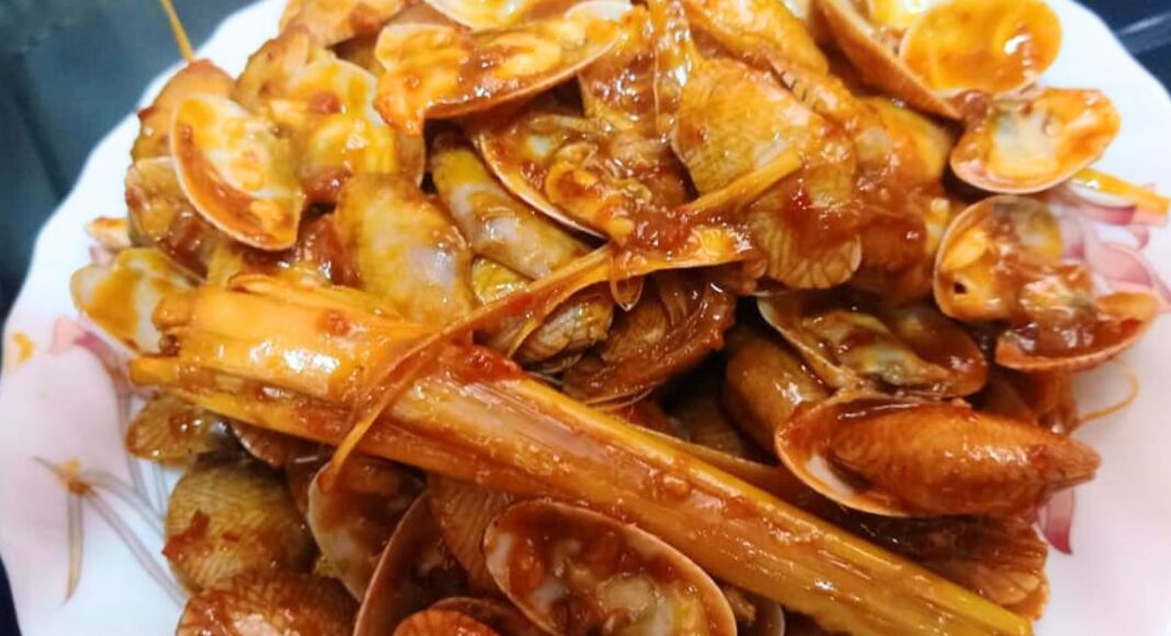 Cara Masak Lala Pedas Yang Sedap, Guna Tip Ini Supaya Lala Terbuka ...